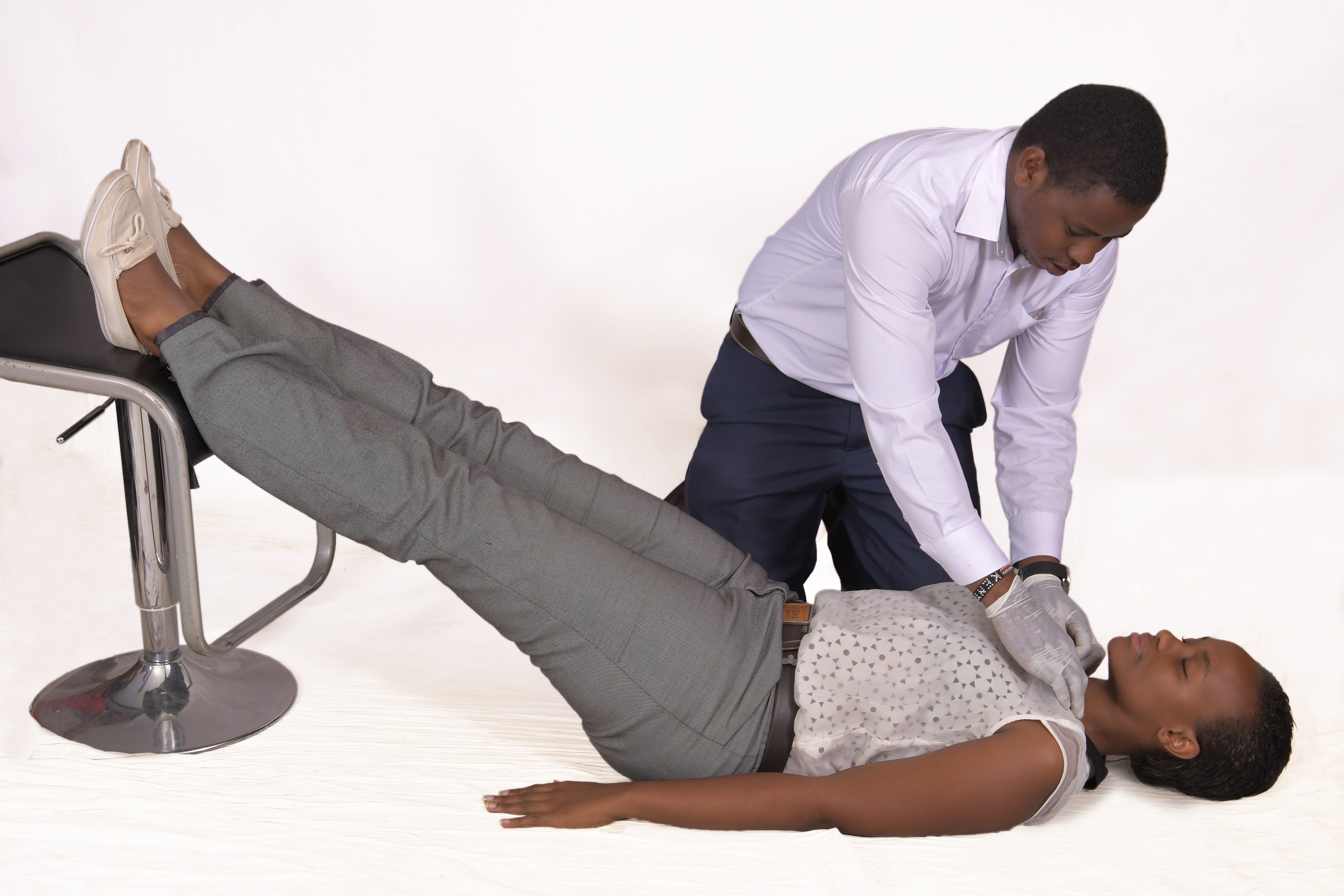 FAINTING Amb Steve Mbugua FAINTING Amb Steve Mbugua
